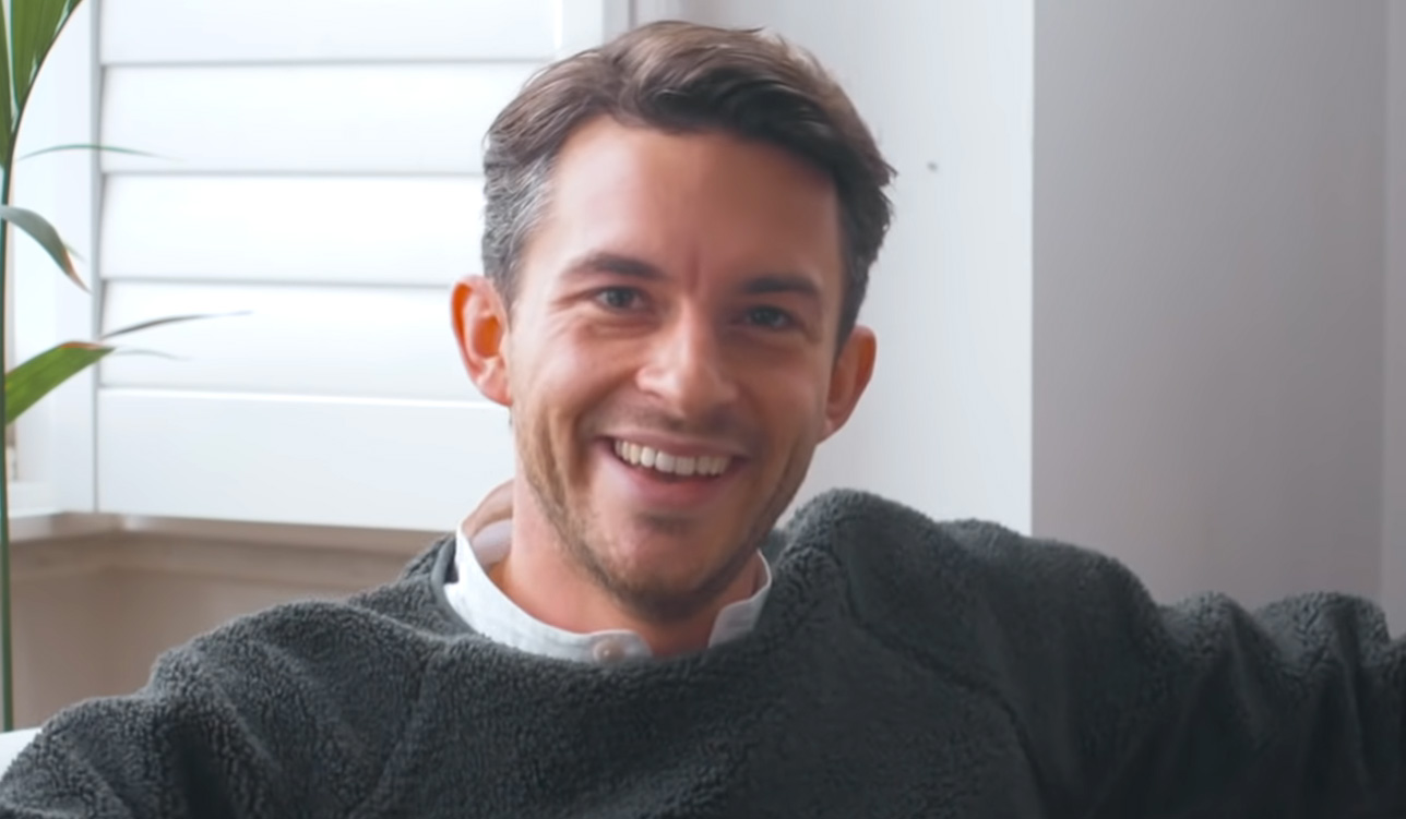 Bridgerton’s Jonathan Bailey Reveals the Disney Prince He Crushed On ...
