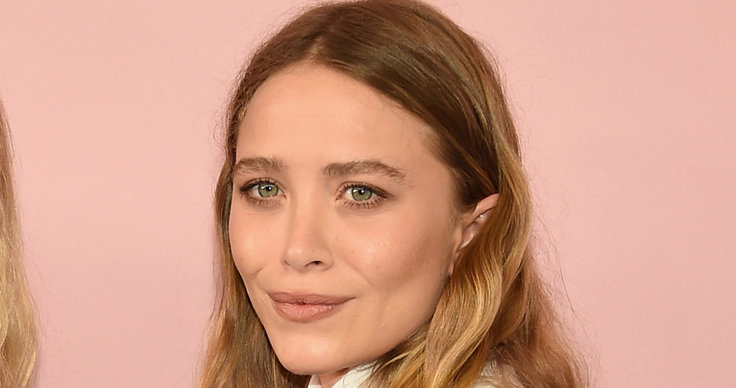 Mary-Kate Olsen Enjoys Dinner with Brightwire CEO John Cooper One Month ...