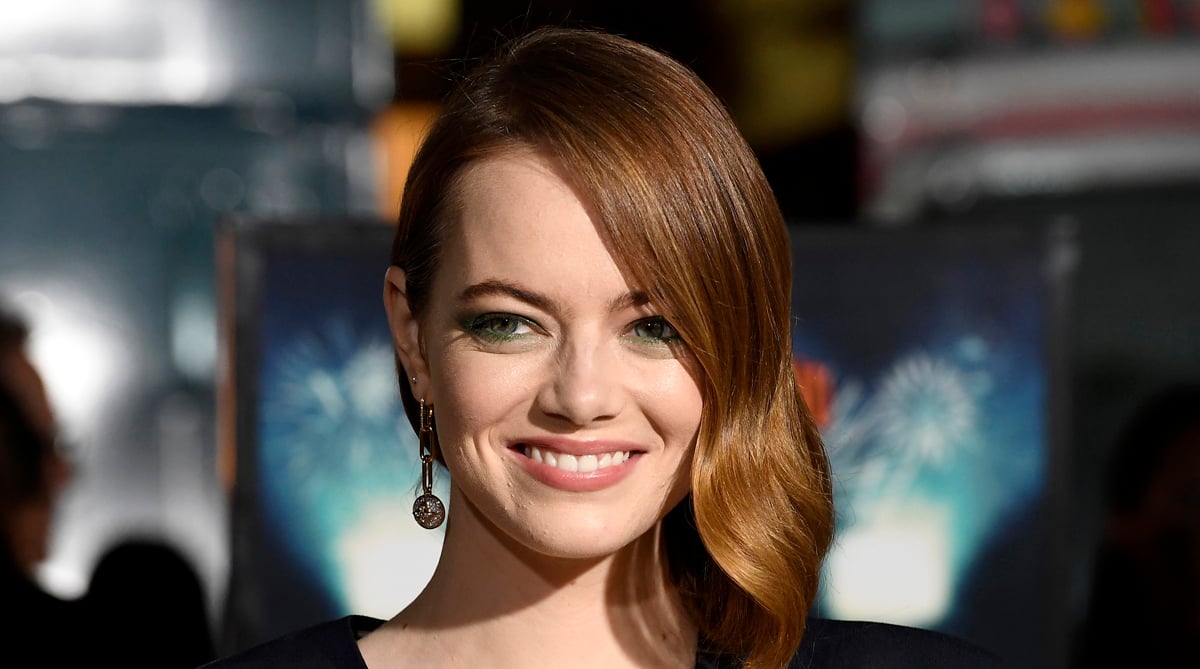 Emma Stone’s Daughter’s Name Revealed! | Baby, Dave McCary, Emma Stone ...