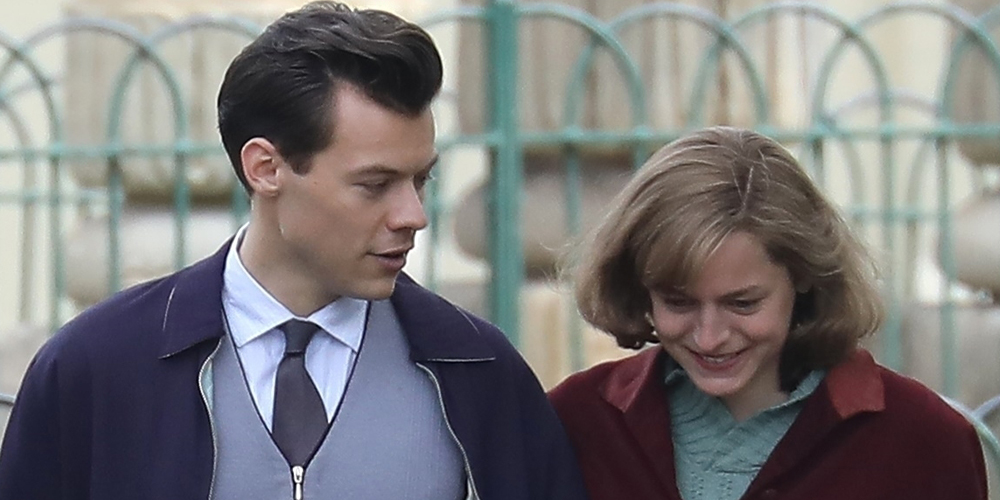 Harry Styles Films Scenes at Royal Pavilion With Emma Corrin for ‘My ...