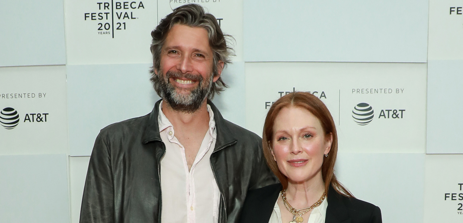 Julianne Moore Supports Hubby Bart Freundlich at ‘With/In Vol. 1 ...