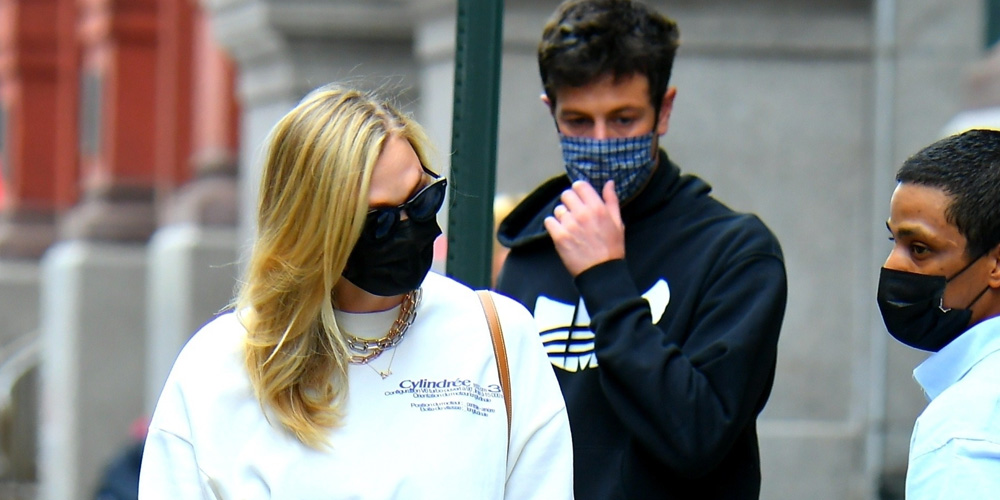 Karlie Kloss & Joshua Kushner Head To Disney World For Son Levi’s First ...