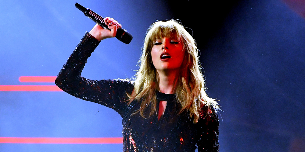 Taylor Swift Celebrates Breaking a New Record by Releasing a ’90s Trend ...