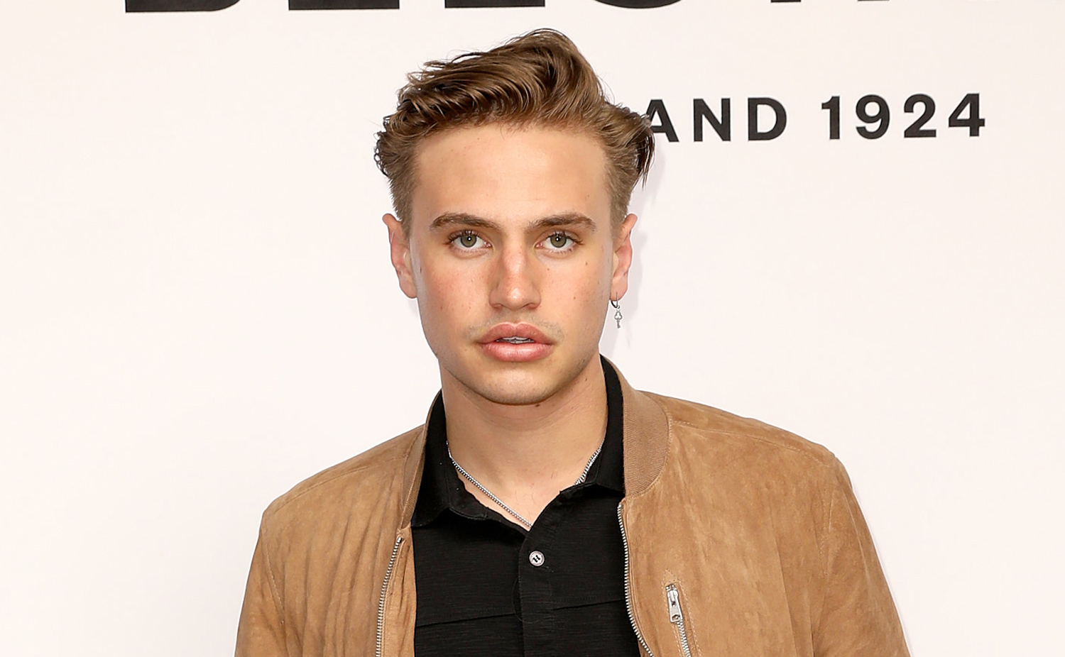 Rising Actor Daniel Mickelson Has Died at 23, Many Celebs Are Paying ...