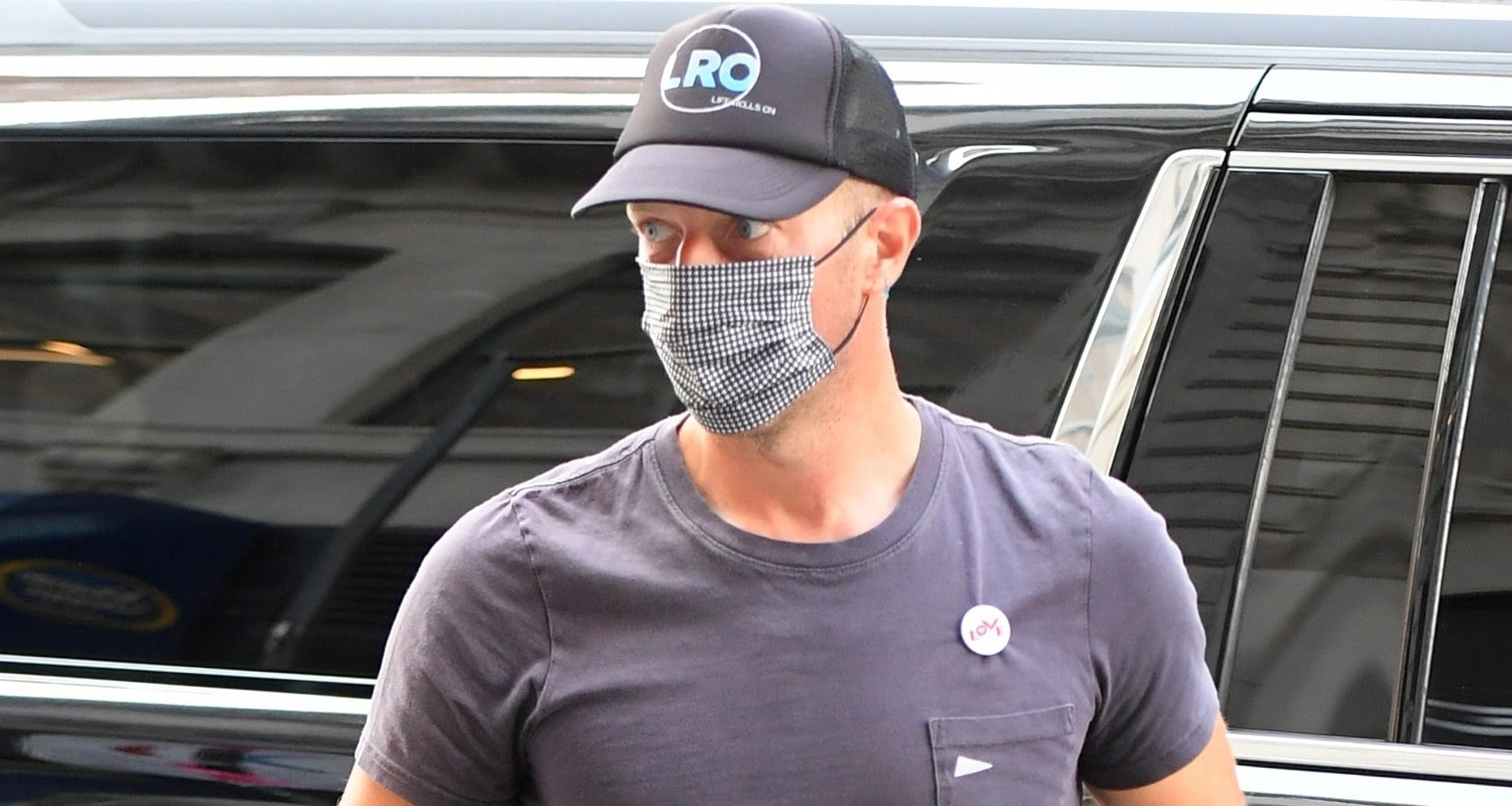 Chris Martin Arrives on Set of New Project in New York City | Chris ...