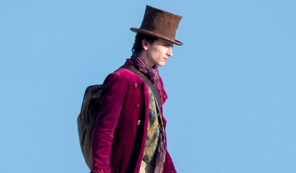 Timothee Chalamet Spotted in Full ‘Wonka’ Costume While Filming on the ...