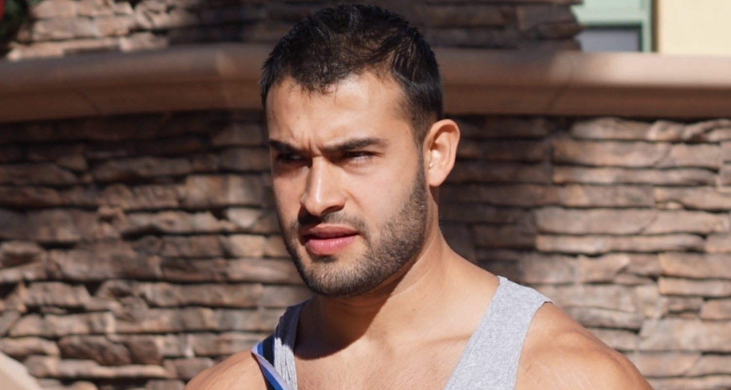 Sam Asghari Shows Off His Muscles While Arriving at the Gym | Sam ...