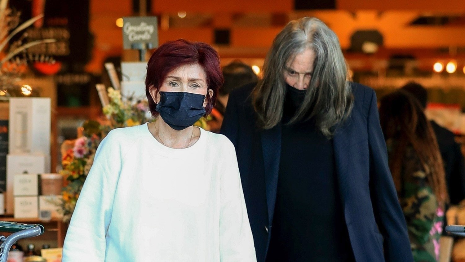 Sharon Osbourne Slams CBS During Grocery Outing with Husband Ozzy ...