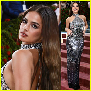 Addison Rae’s Met Gala 2022 Outfit Took Over 350 Hours to Embroider ...
