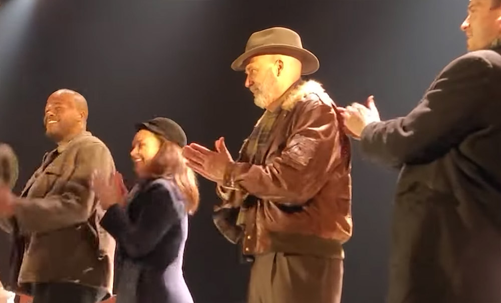 ER’s Anthony Edwards Makes His Broadway Musical Debut with Just Hours ...