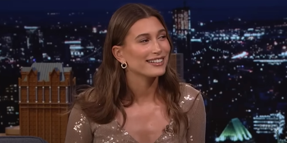 Hailey Bieber Reveals Which Television Character Was Her Fashion ...