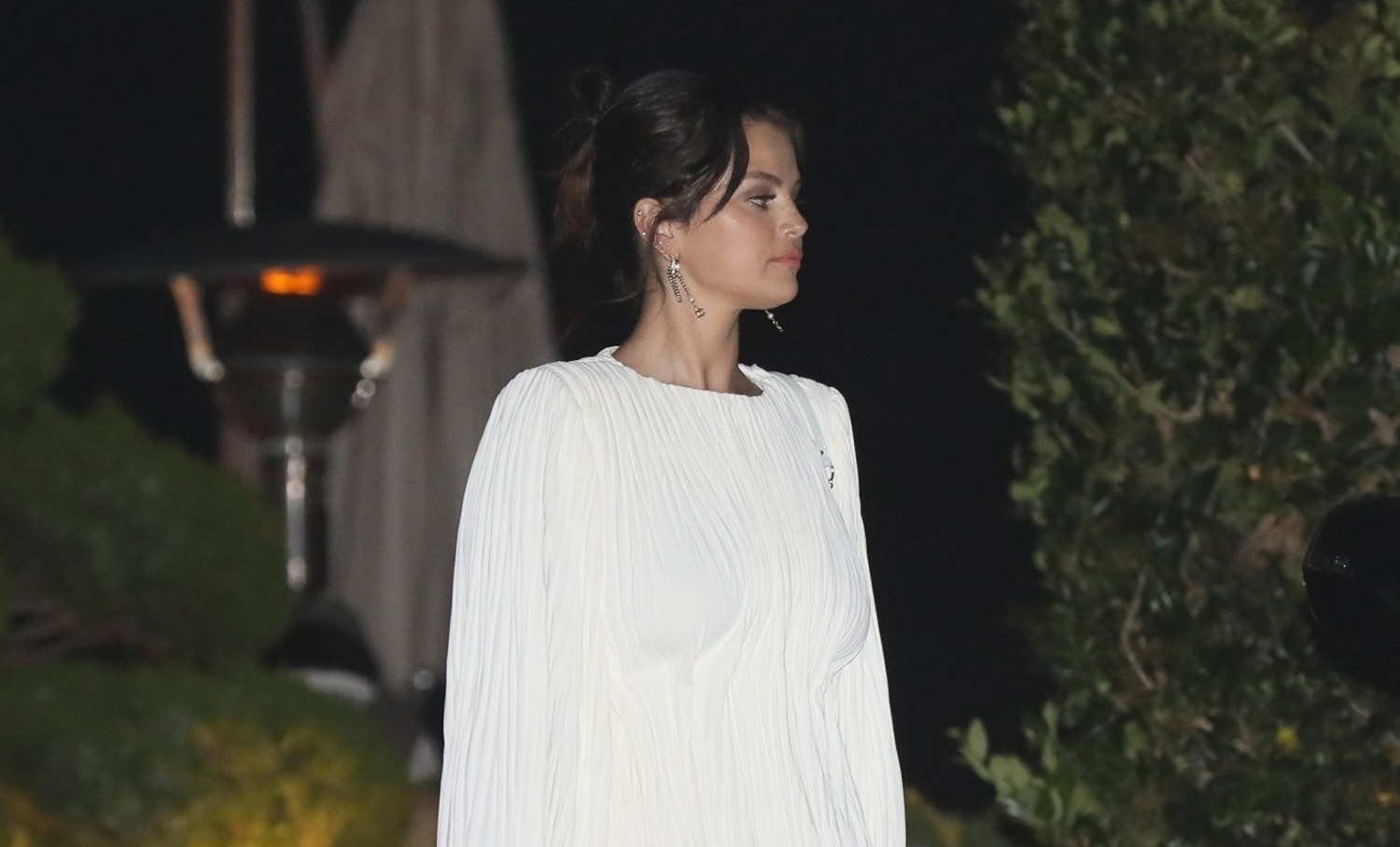 Selena Gomez Caps Off 30th Birthday Celebrations with Late Night Nobu ...