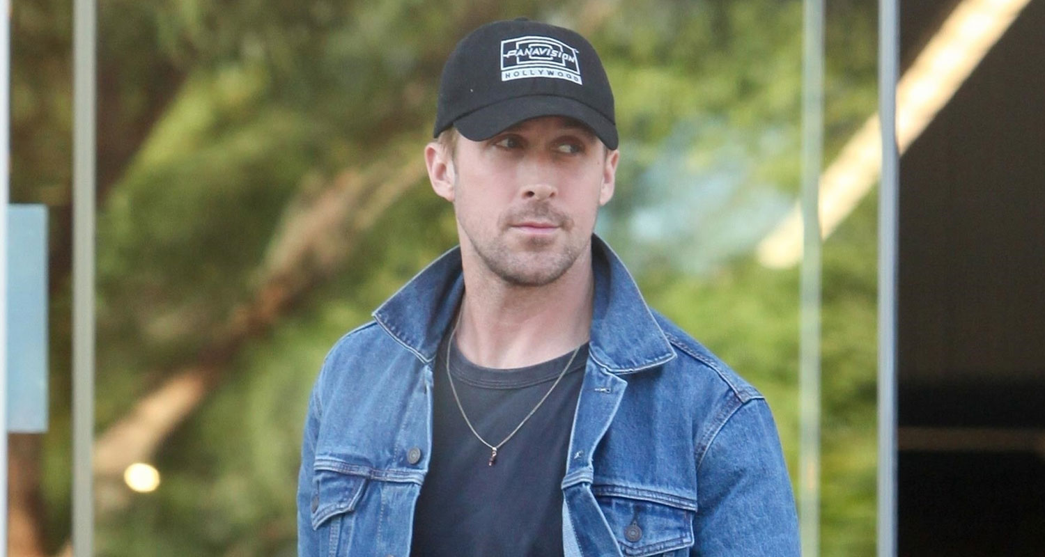 Ryan Gosling Stops by Erewhon Market to Do Some Grocery Shopping | Ryan ...