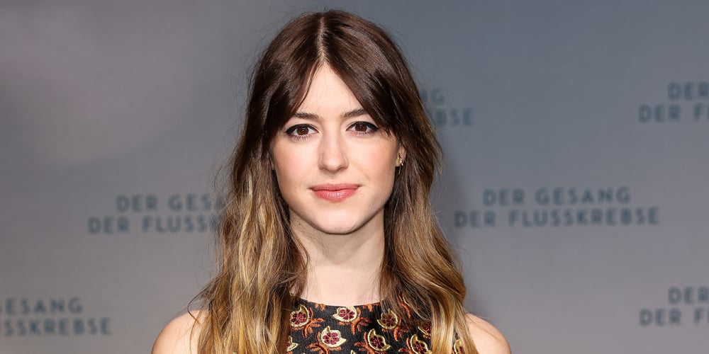 Daisy Edgar-Jones Steps Out In A Feathery Look For ‘Where The Crawdads ...