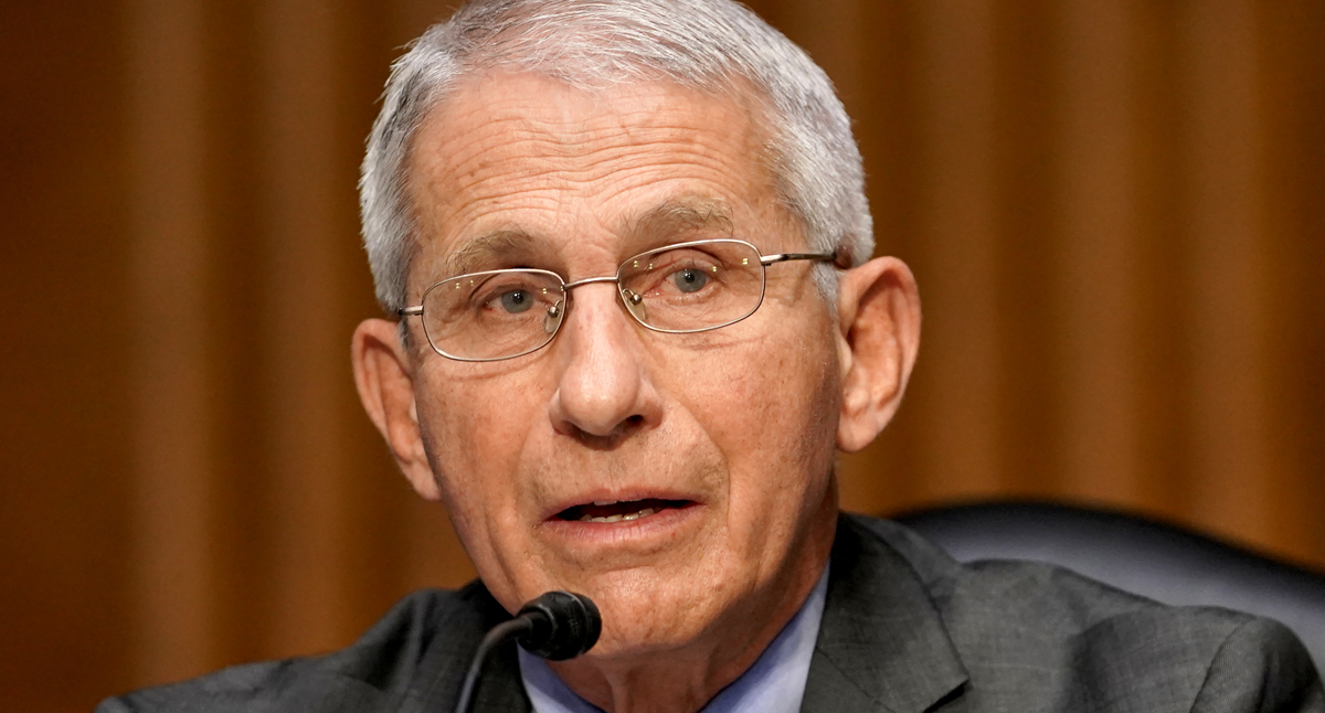 Dr. Anthony Fauci Stepping Down as Chief Medical Officer to President Joe Biden | Anthony Fauci ...