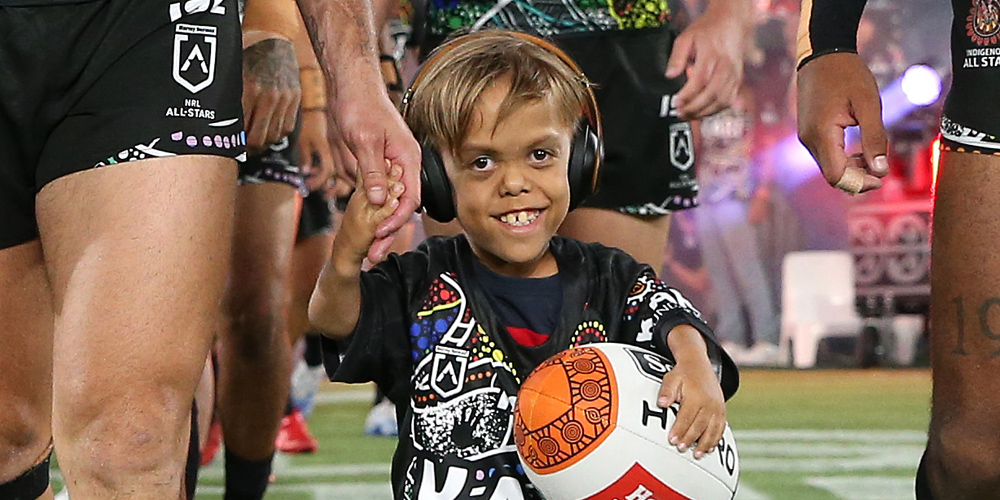 Quaden Bayles, Young Boy With Dwarfism Bullied in 2020, Lands Role in ...