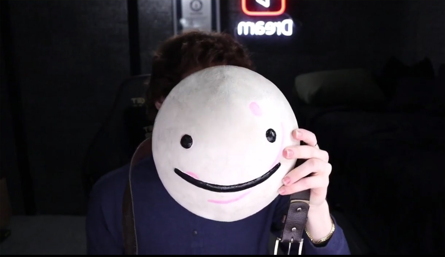 YouTube Star Dream Finally Reveals Face & Real Name in New Video ...