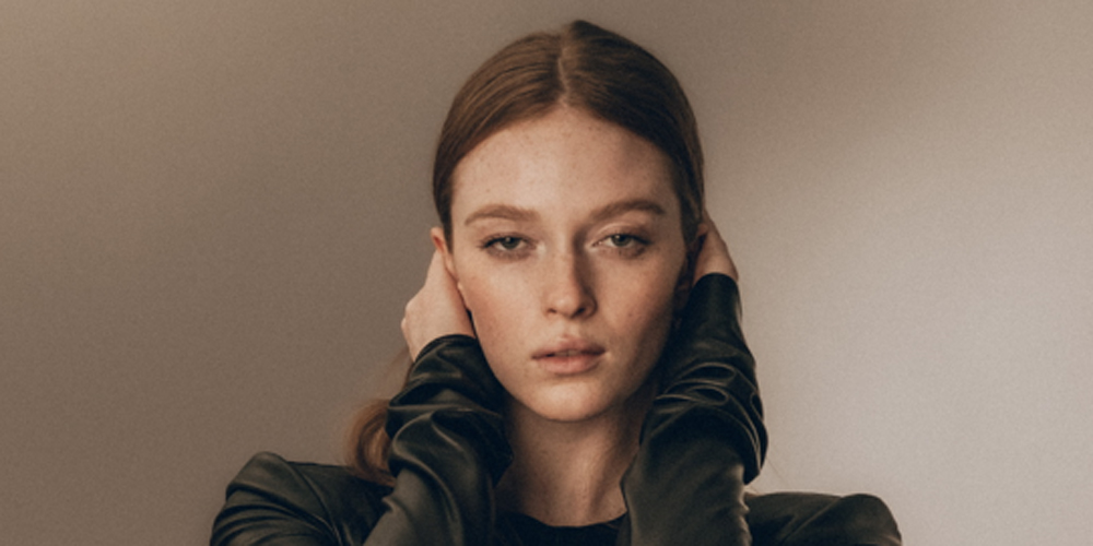 Get to Know ‘The Midnight Club’ Star Larsen Thompson With These 10 Fun Facts! (Exclusive) | 10 ...