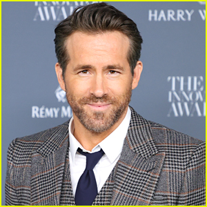 Ryan Reynolds Seems To Be Interested In Buying A New Sports Team – Find ...