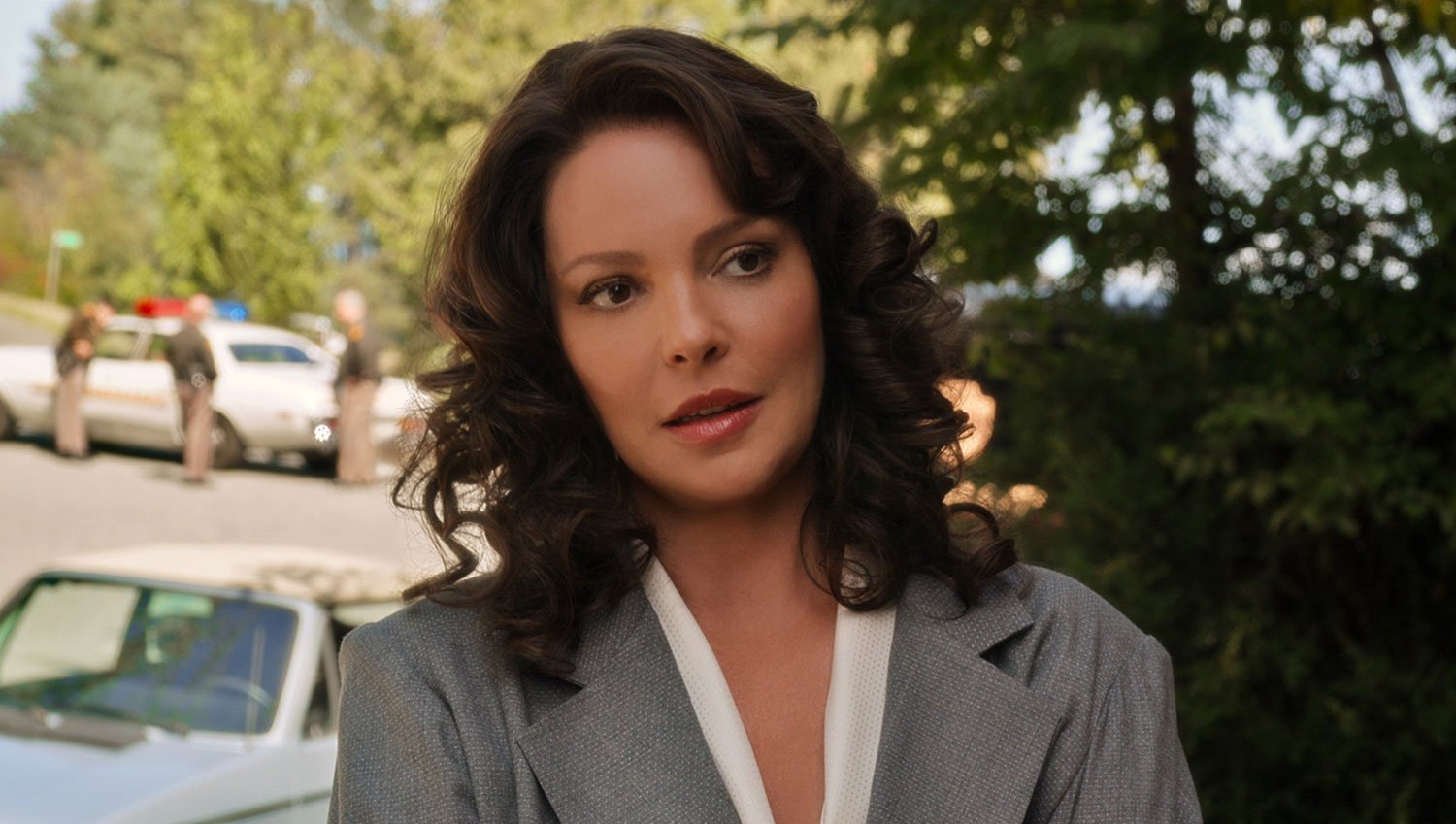 Is ‘Firefly Lane’ Getting a Season 3? Here’s When New Episodes Will ...