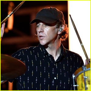 Modest Mouse Drummer Jeremiah Green Dies Four Days After Announcing ...