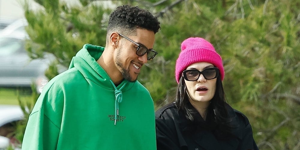 Pregnant Jessie J & Boyfriend Chanan Colman Hold Hands While On A ...