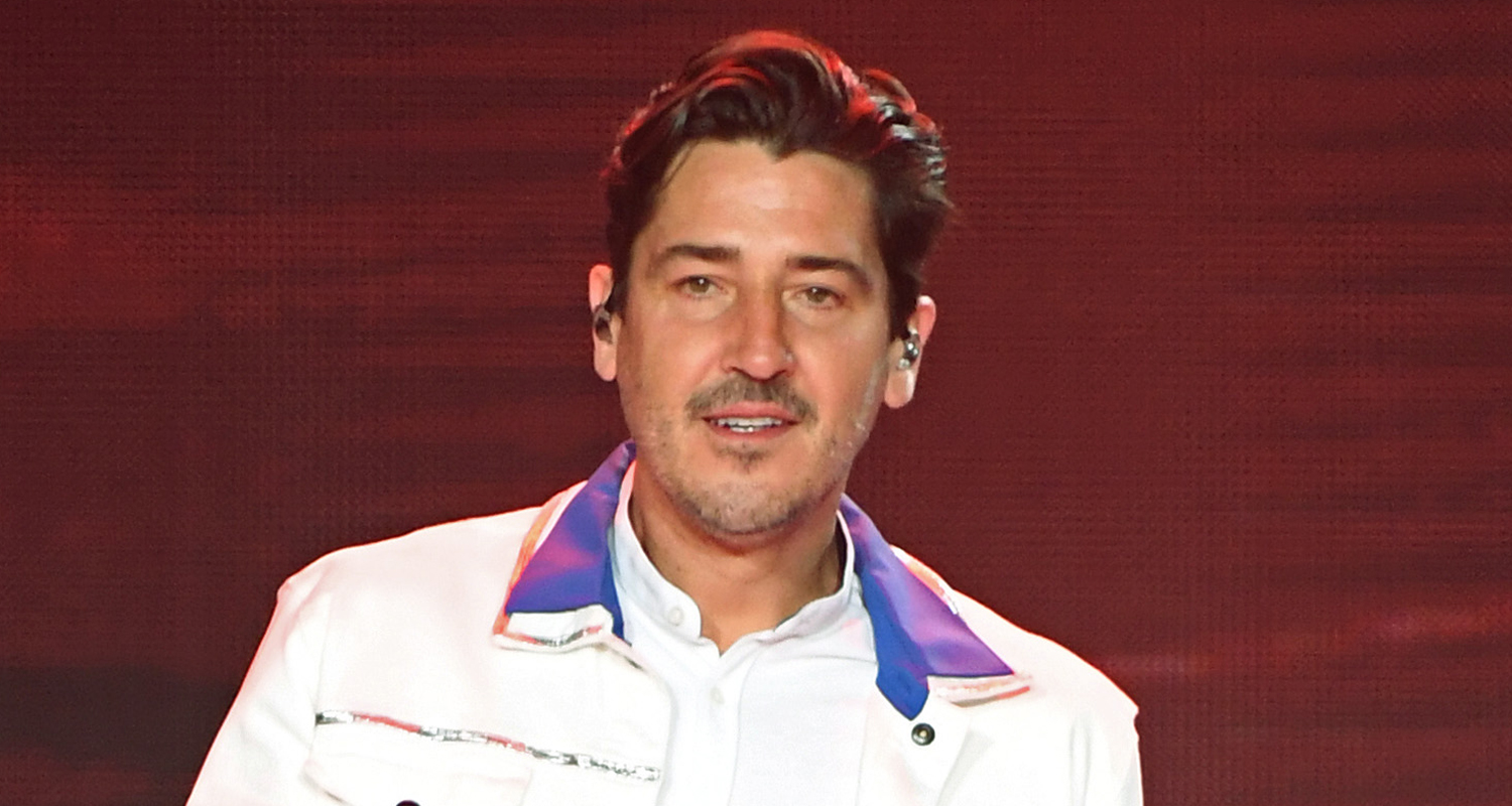 New Kids On The Block Singer Jonathan Knight Looks Back About ‘Pressure ...