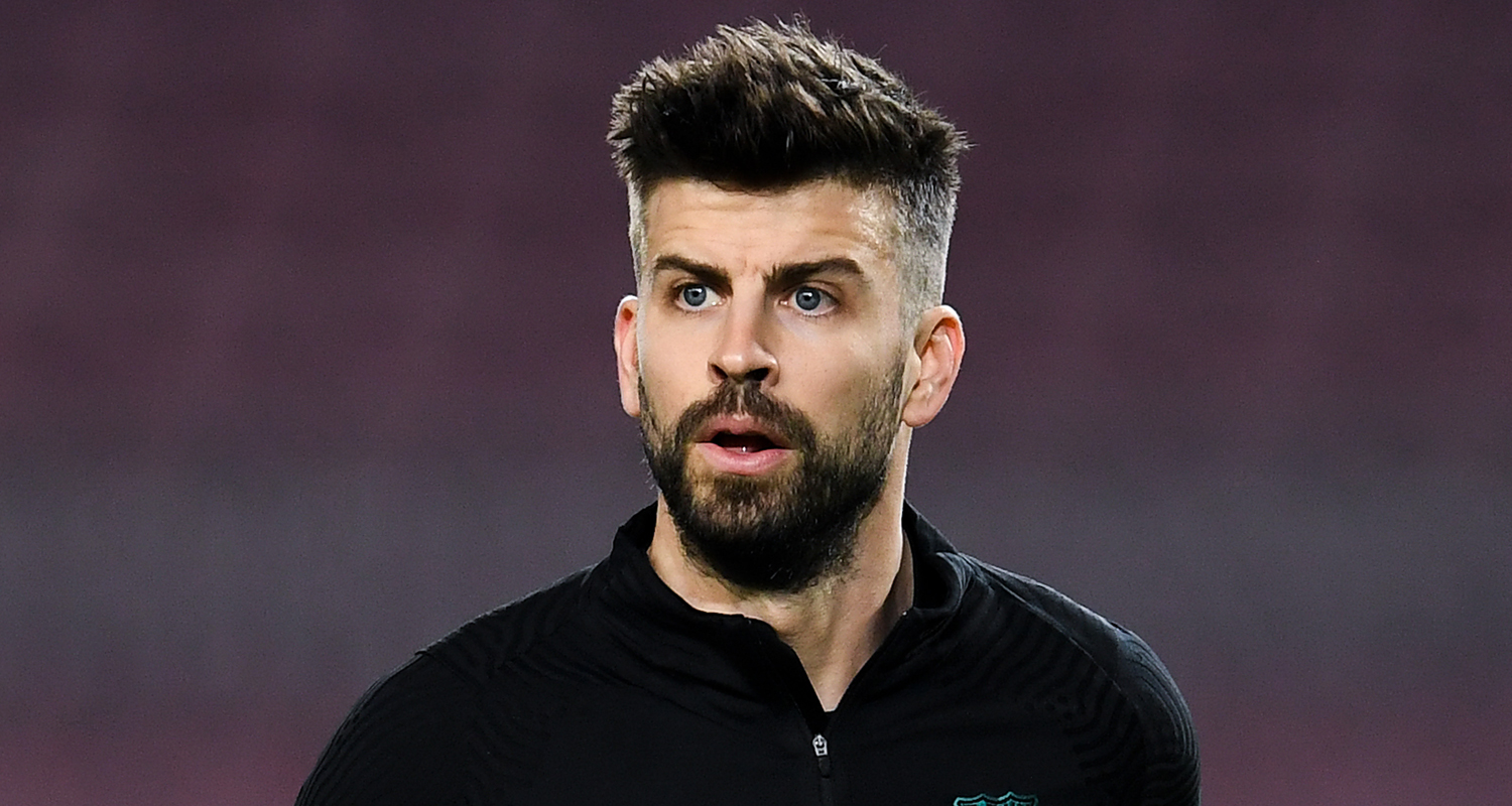 Gerard Pique Goes Instagram Official with Girlfriend Clara Chia Marti ...