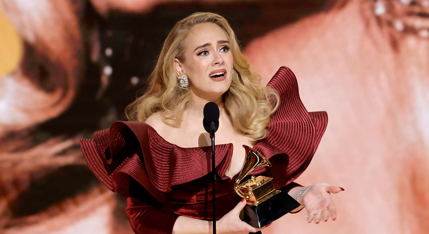 Adele Kisses Boyfriend Rich Paul, Thanks Him in Speech at Grammys 2023! | 2023 Grammys, Adele ...