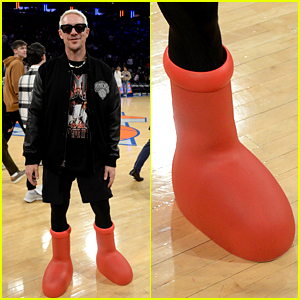 Diplo Wears the Viral Big Red Boots, Matches NFL Star Xavier McKinney ...