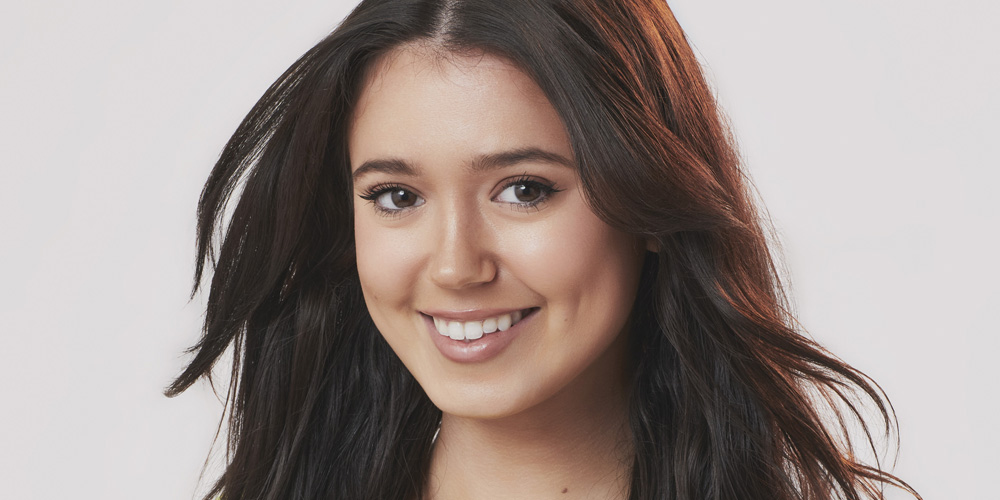 ‘The Bachelor’ Contestant Greer Blitzer Apologizes Again & Condemns Her ...