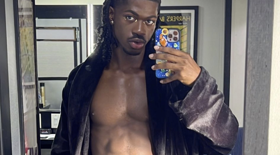 Lil Nas X Leaves Little to the Imagination in New Selfie That He Posted ...