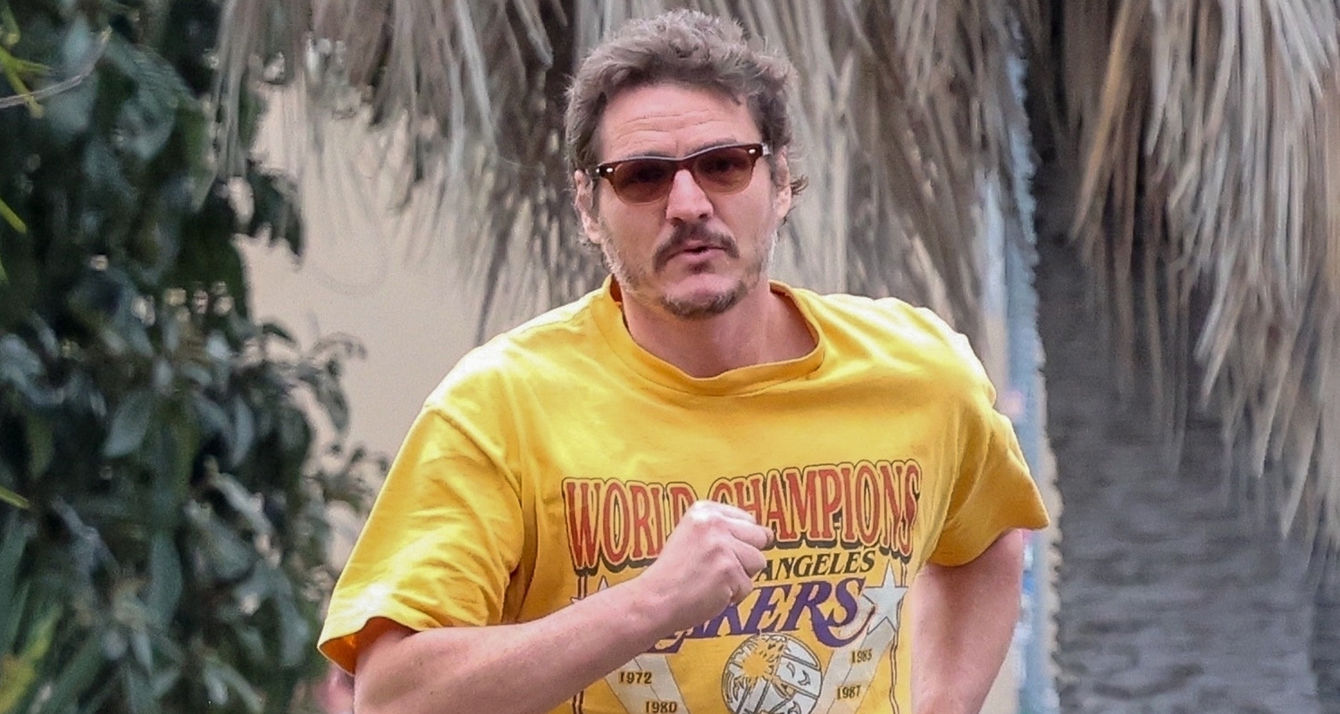 Pedro Pascal Hurries to His Car While Out Running Errands | Pedro Pascal | Celebrity News and ...