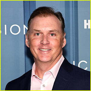 Succession’s Scott Nicholson (aka Colin) Stars in Daughter’s Viral ...