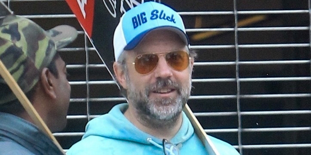 Jason Sudeikis Joins Writer’s Strike Picket Line Just Days After ‘Ted ...