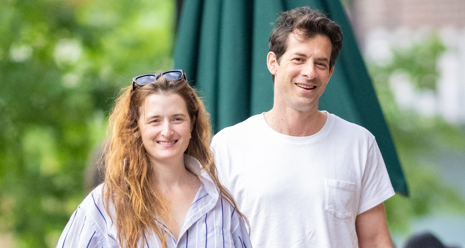 Mark Ronson & Wife Grace Gummer Meet Up with a Friend for Dinner in NYC ...