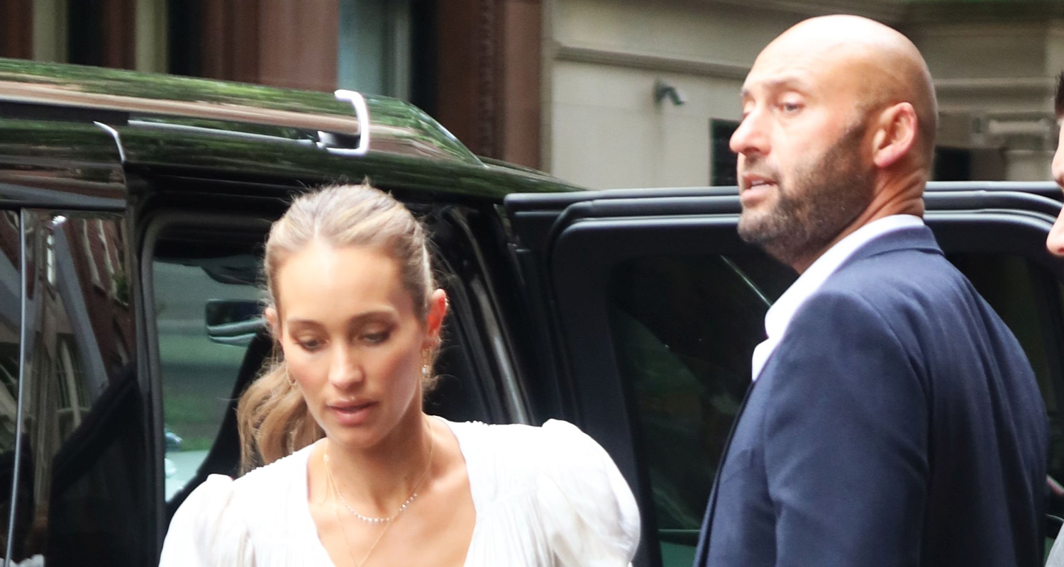 Derek Jeter & Wife Hannah Make Rare Appearance in NYC After Secretly ...