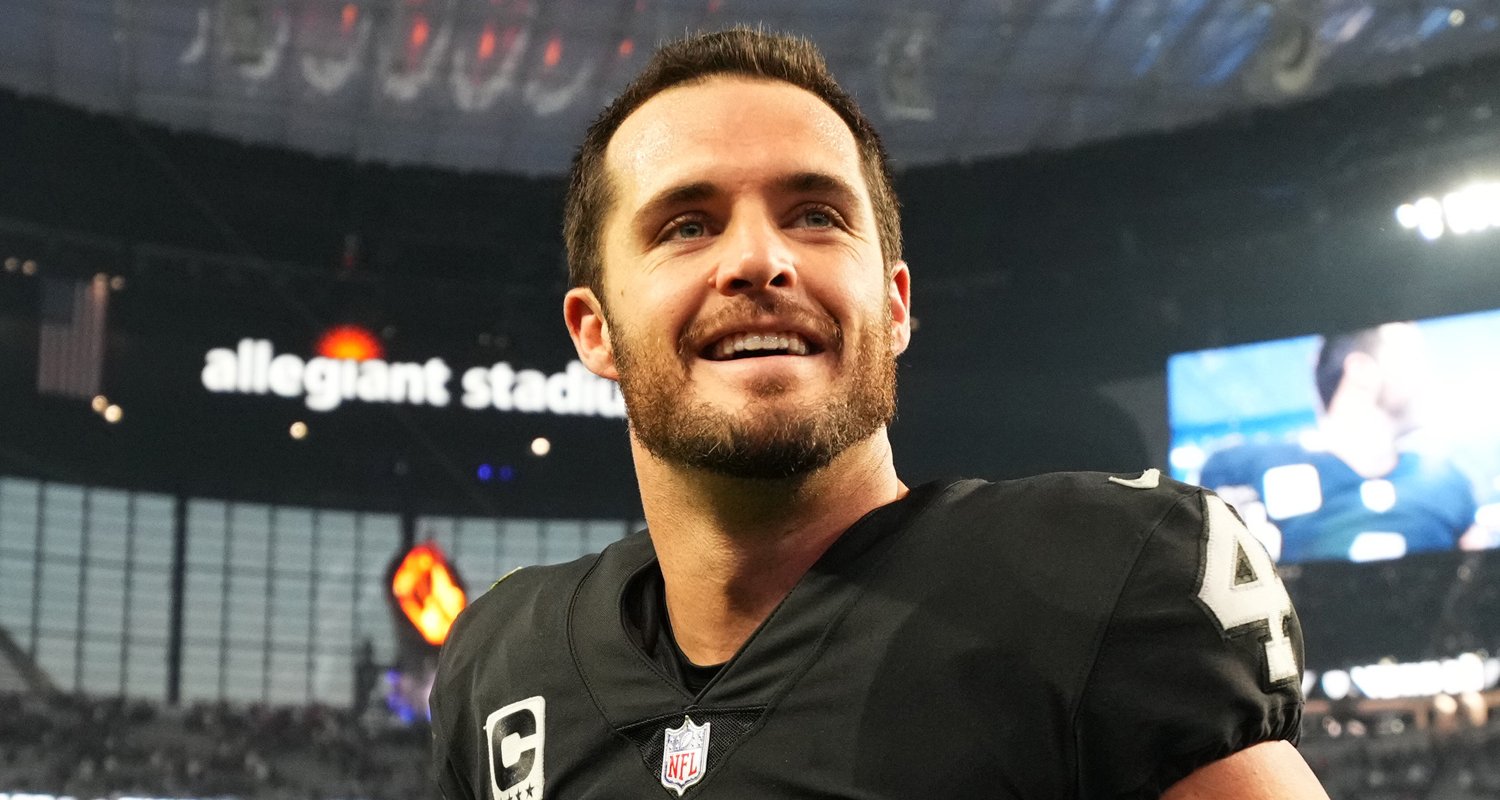 Who is Derek Carr’s Wife? Find Out More About Heather Neel | Dating ...