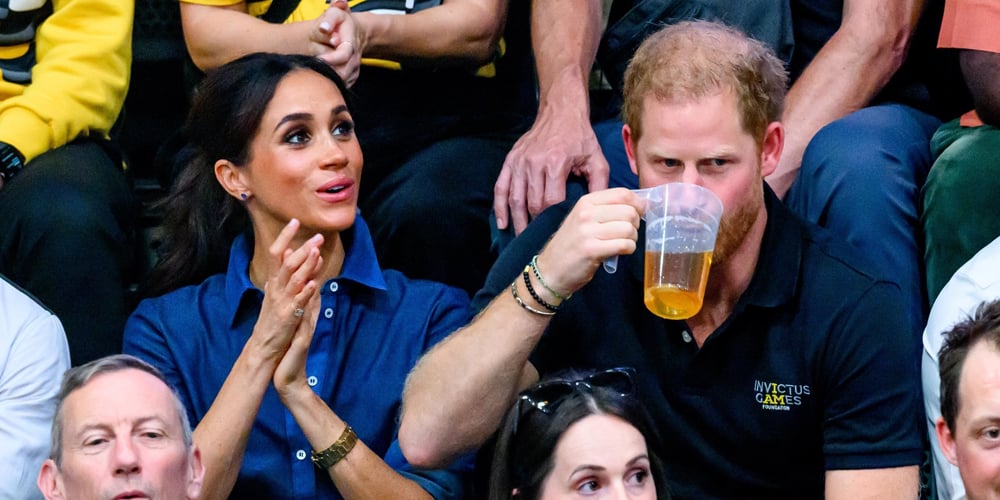 Prince Harry & Meghan Markle Share A Beer During Invictus Games Day 6 ...