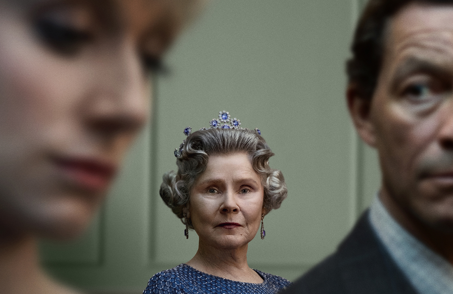 ‘The Crown’ Season 6 – 13 Cast Members Returning & 4 More Stars Are ...
