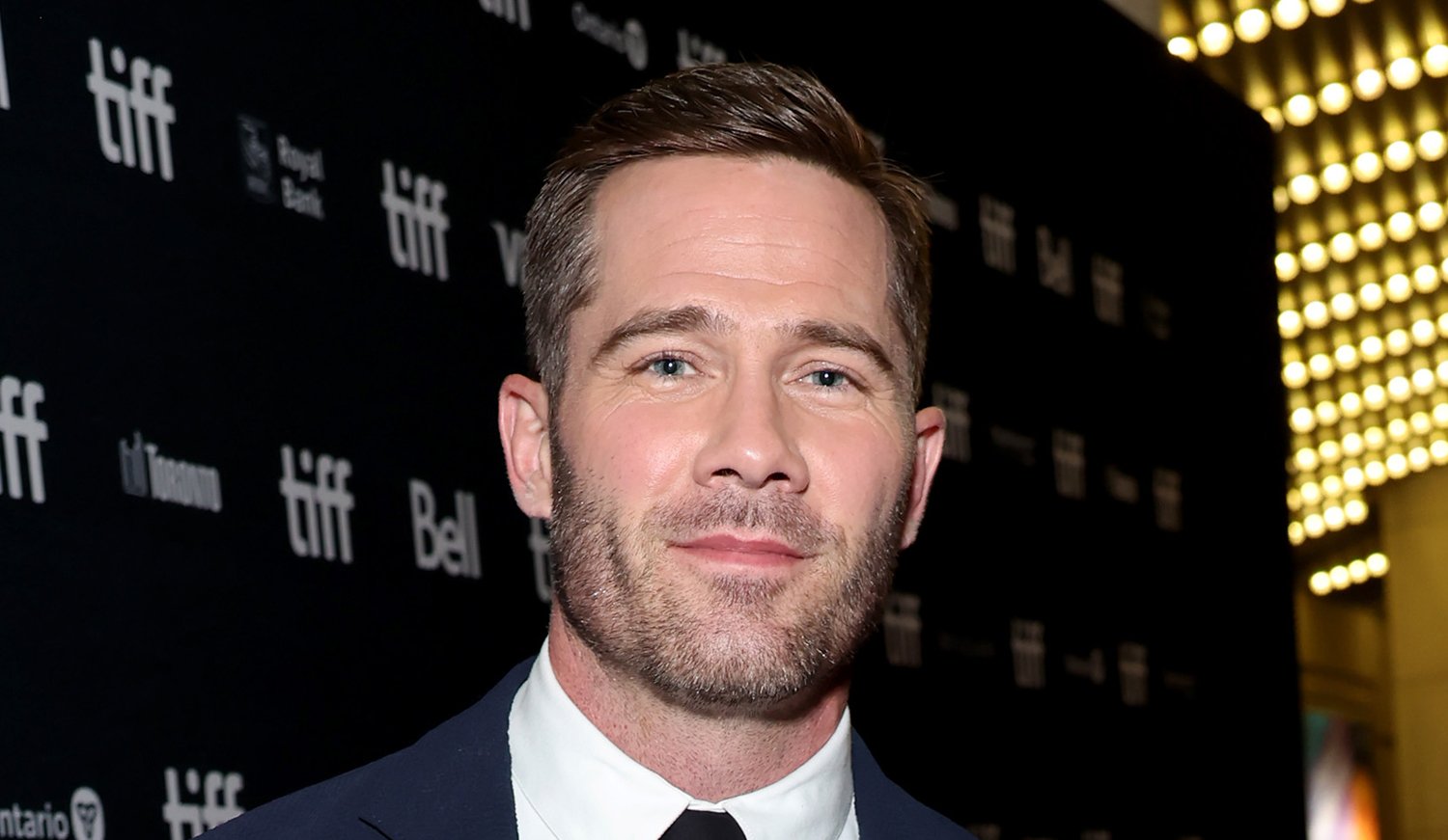 Luke Macfarlane Is Running the New York Marathon in Memory of Partner ...