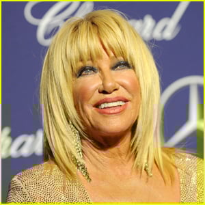 Suzanne Somers Dead – ‘Three’s Company’ Actress Dies at 76 | RIP, suzanne somers | Celebrity ...