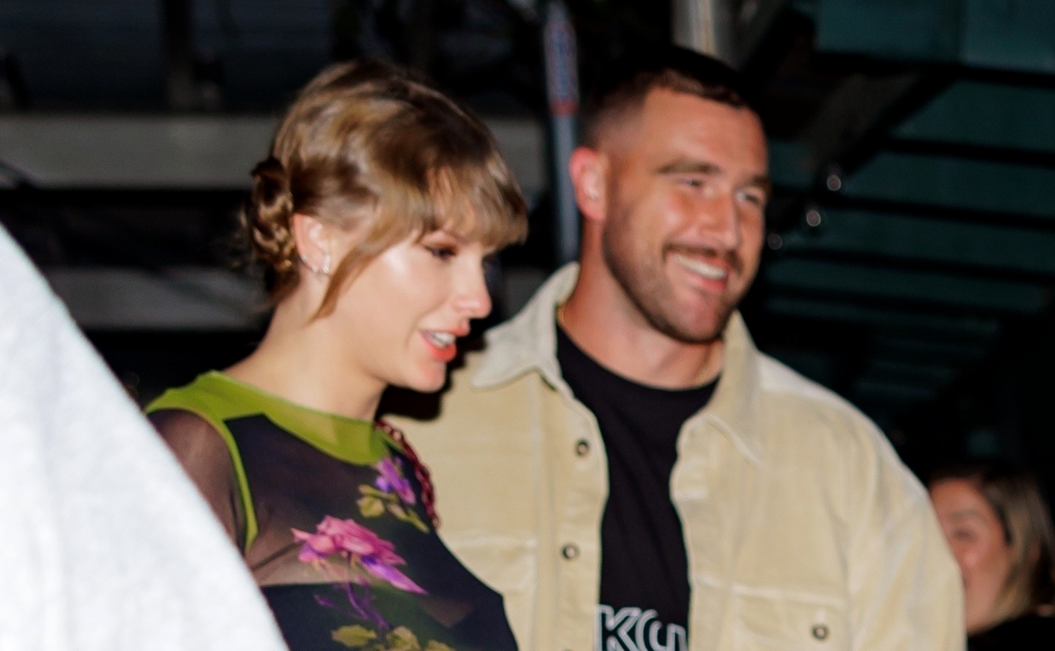 Everything Taylor Swift & Travis Kelce Insiders Have Said About Their ...