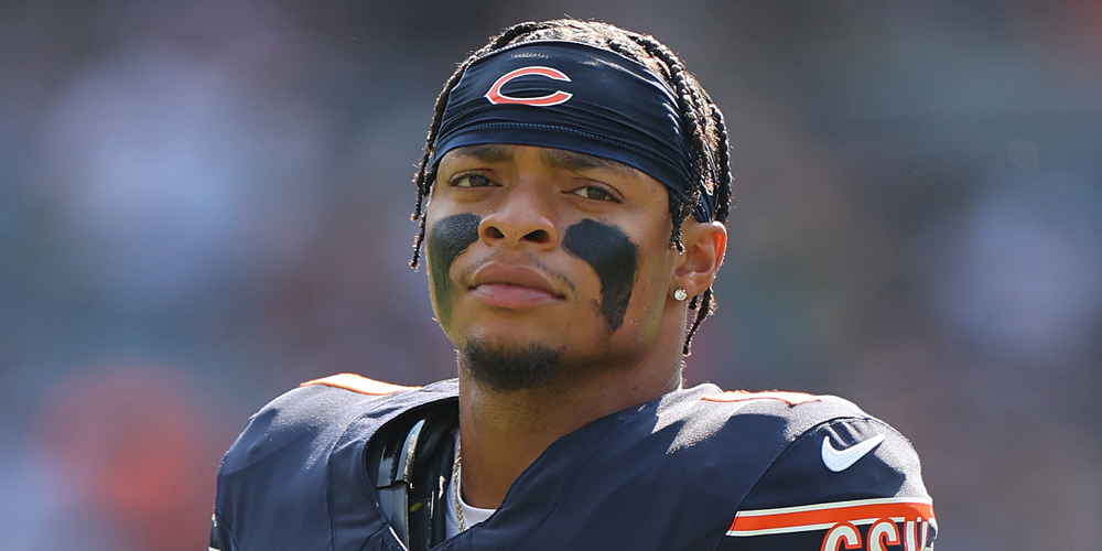 Is Justin Fields Single? His Rumored Girlfriend is Gianna Carmona ...