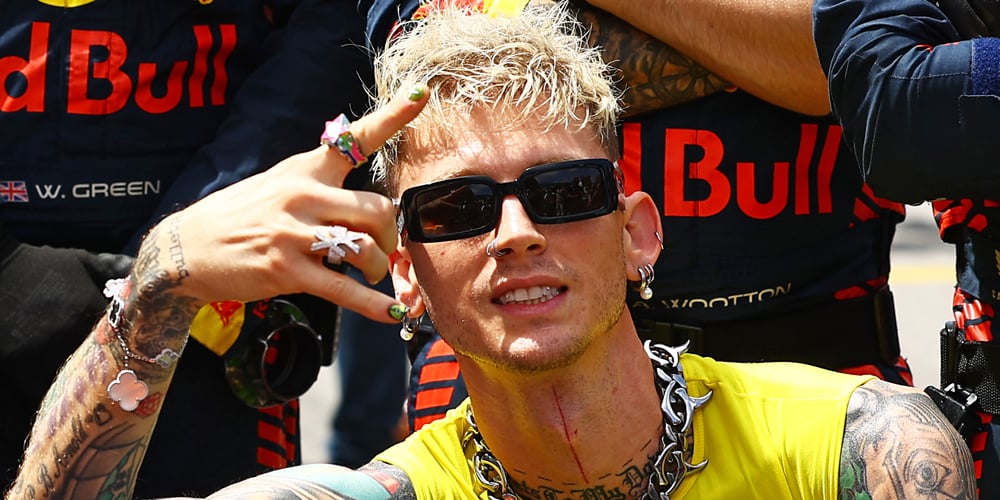 Machine Gun Kelly Addresses His Viral F1 Grand Prix Interview: ‘I Hate ...
