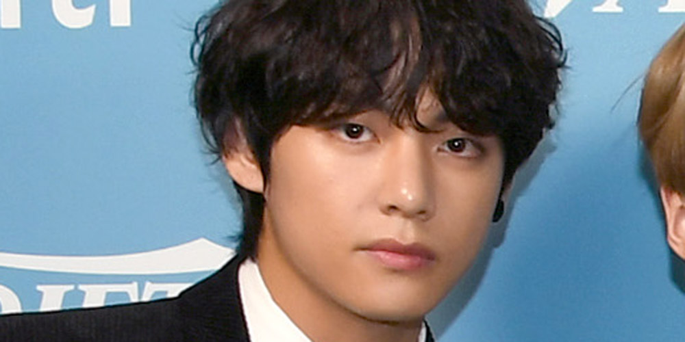 BTS’s V Causes Fan Panic After Seemingly Chopping Off His Hair | BTS, v ...