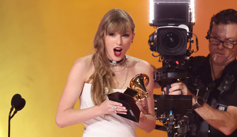 Taylor Swift Breaks Grammys Record with 4th Album of the Year Win, Gives Speech About Loving Her ...