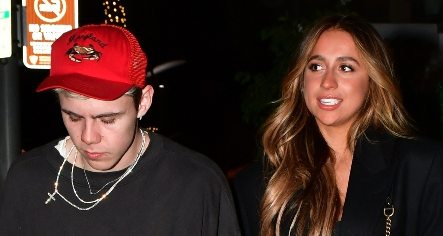 Tate McRae & The Kid LAROI Hold Hands After Dinner Date In Beverly ...