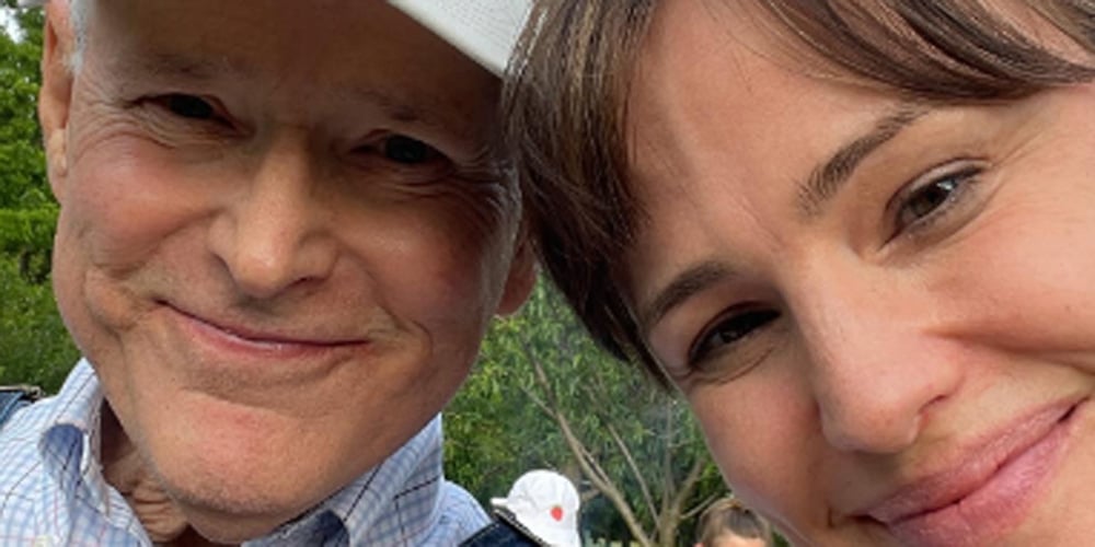Jennifer Garner’s Dad William Passes Away at 85 | Jennifer Garner, RIP ...