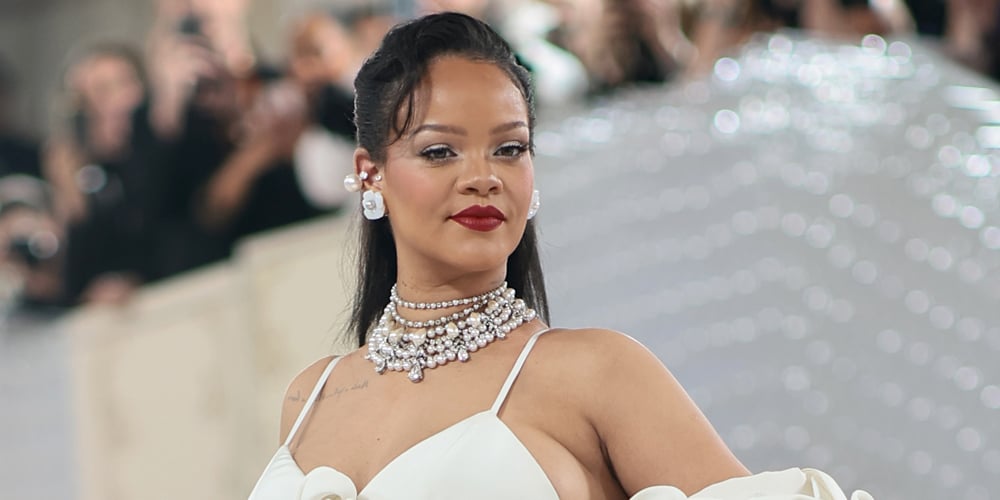Full Cast List Revealed for Rihanna’s New Smurfs Movie! 15 Stars Join Animated Project | alex ...